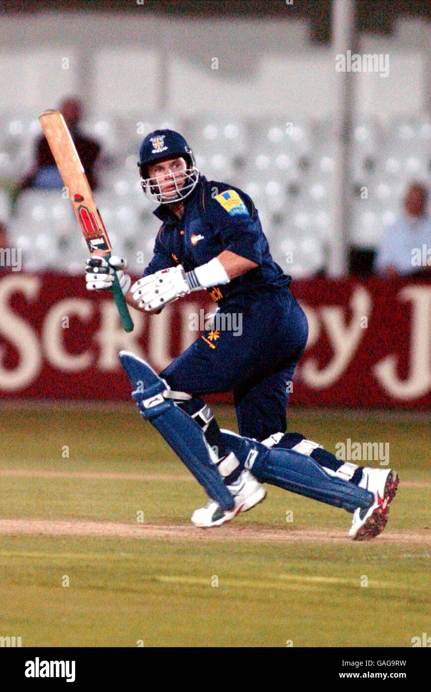 Durham's Ashley Thorpe on his way to an unbeaten half century Stock ...
