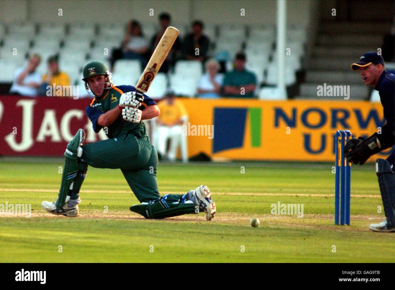 Cricket notts v durham hi-res stock photography and images - Alamy