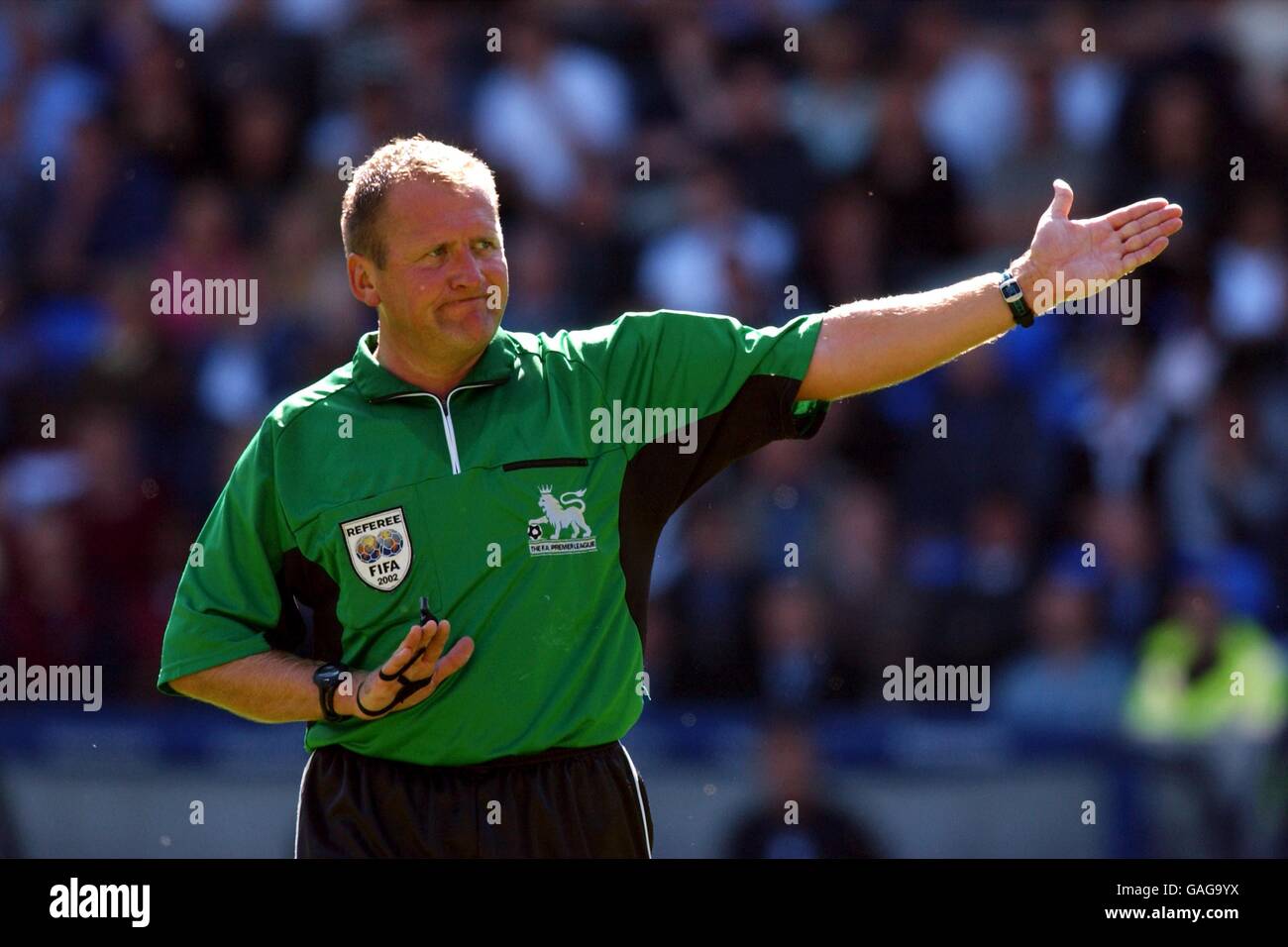 Referee gerry brittain hi-res stock photography and images - Alamy