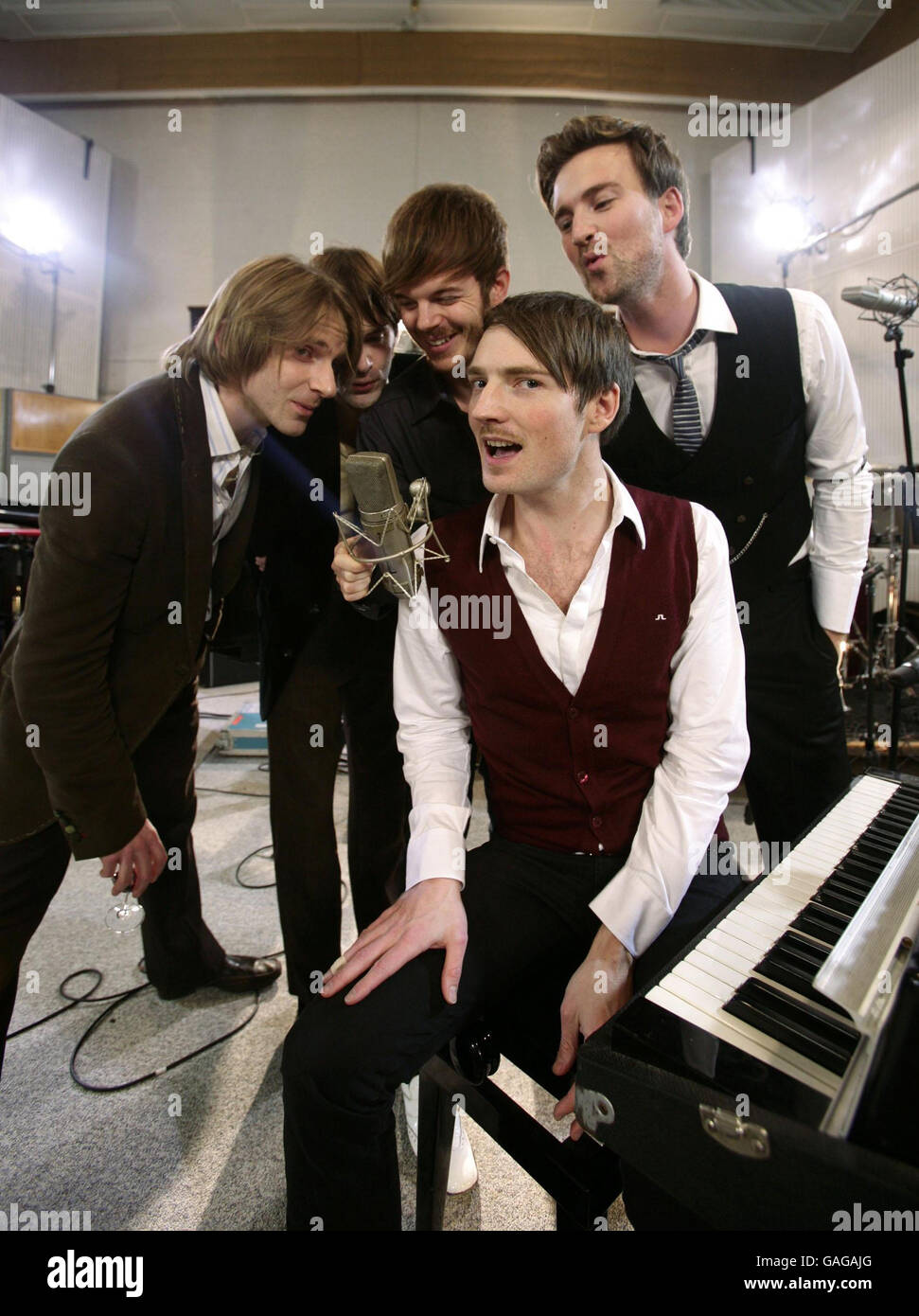 The feeling album preview hi-res stock photography and images - Alamy