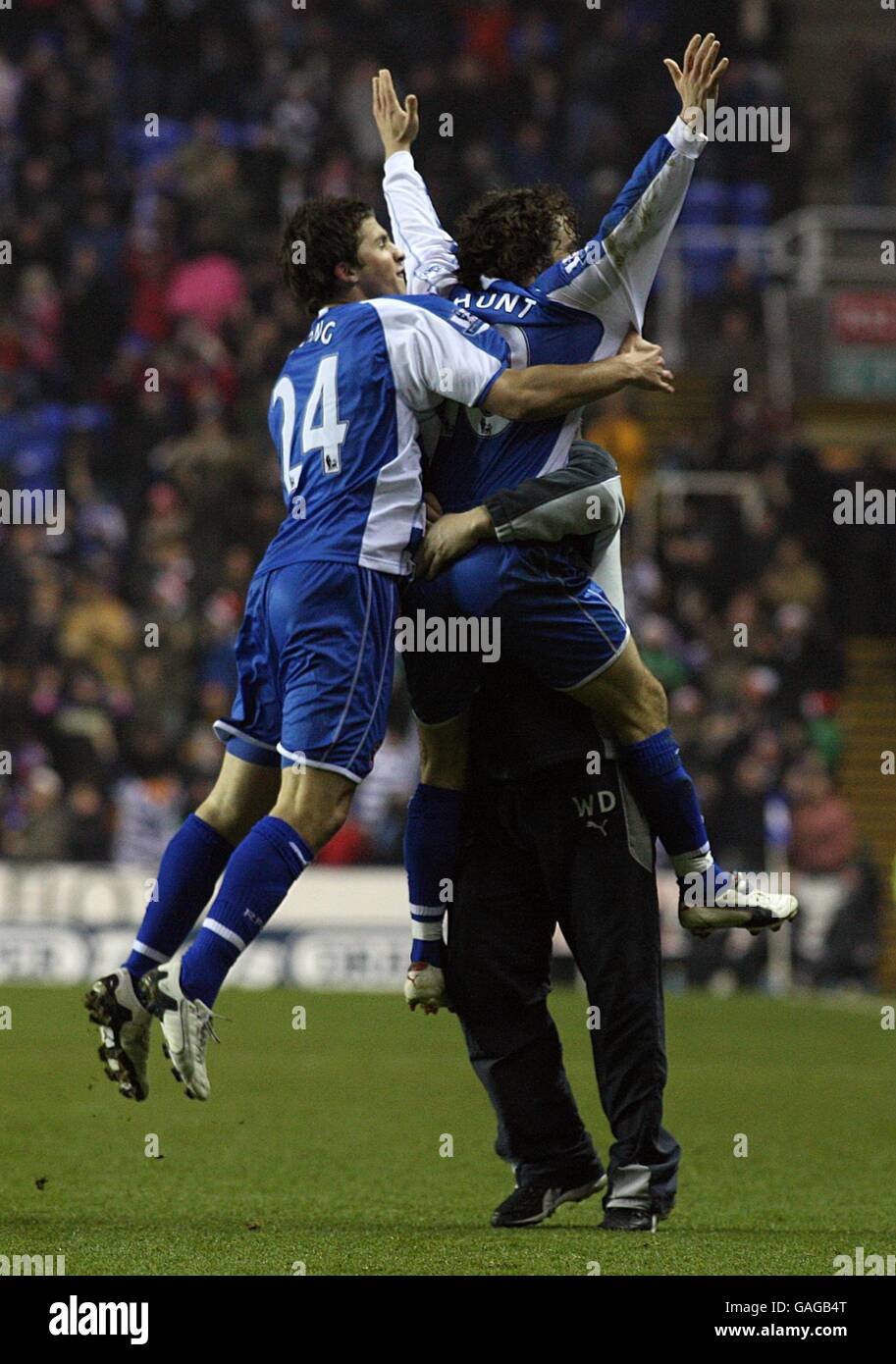 Reading's Stephen Hunt (centre) celebrataes scoring the third goal of ...