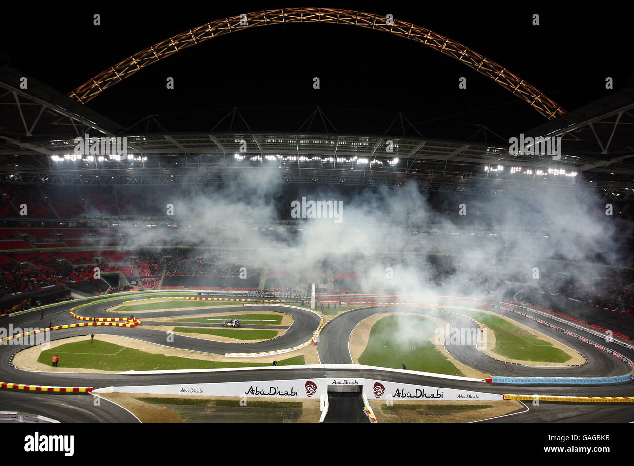 Wembley general view night hi-res stock photography and images - Alamy