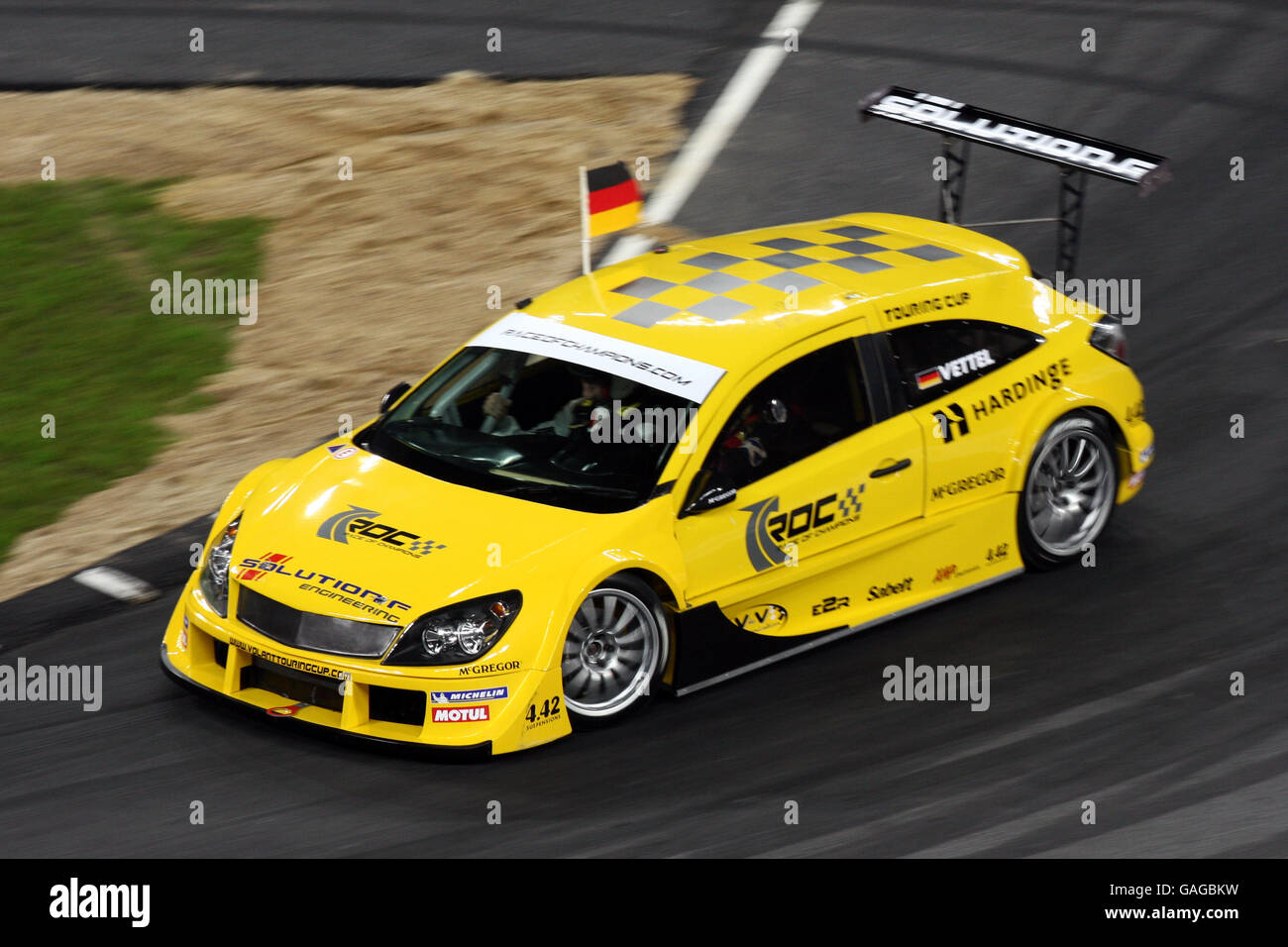 Motor racing race of champions wembley stadium hi-res stock photography ...
