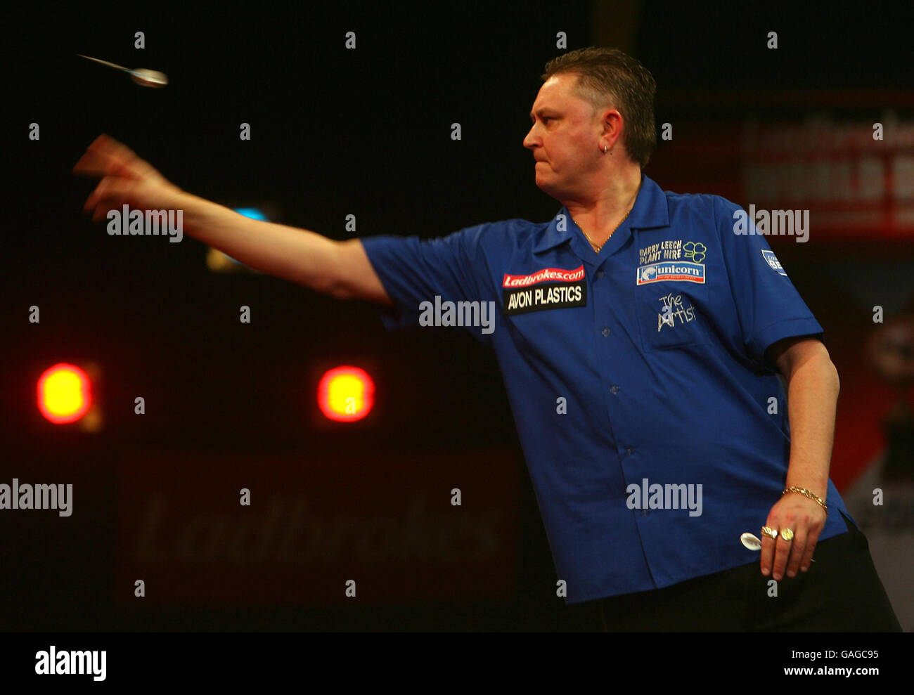 Kevin painter in action hi-res stock photography and images - Alamy