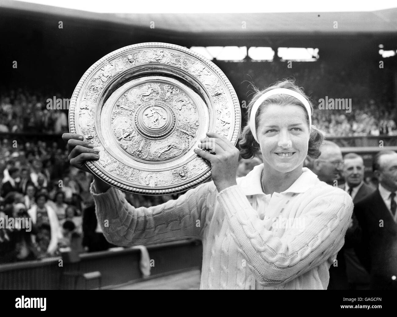 Tennis - Wimbledon Championships - Ladies' Singles - Final - Margaret ...