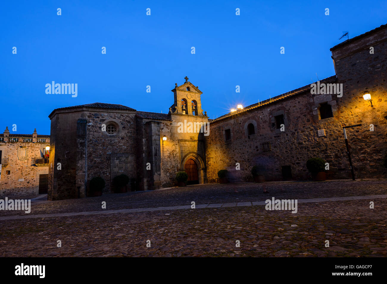 Caceres city night hi-res stock photography and images - Alamy