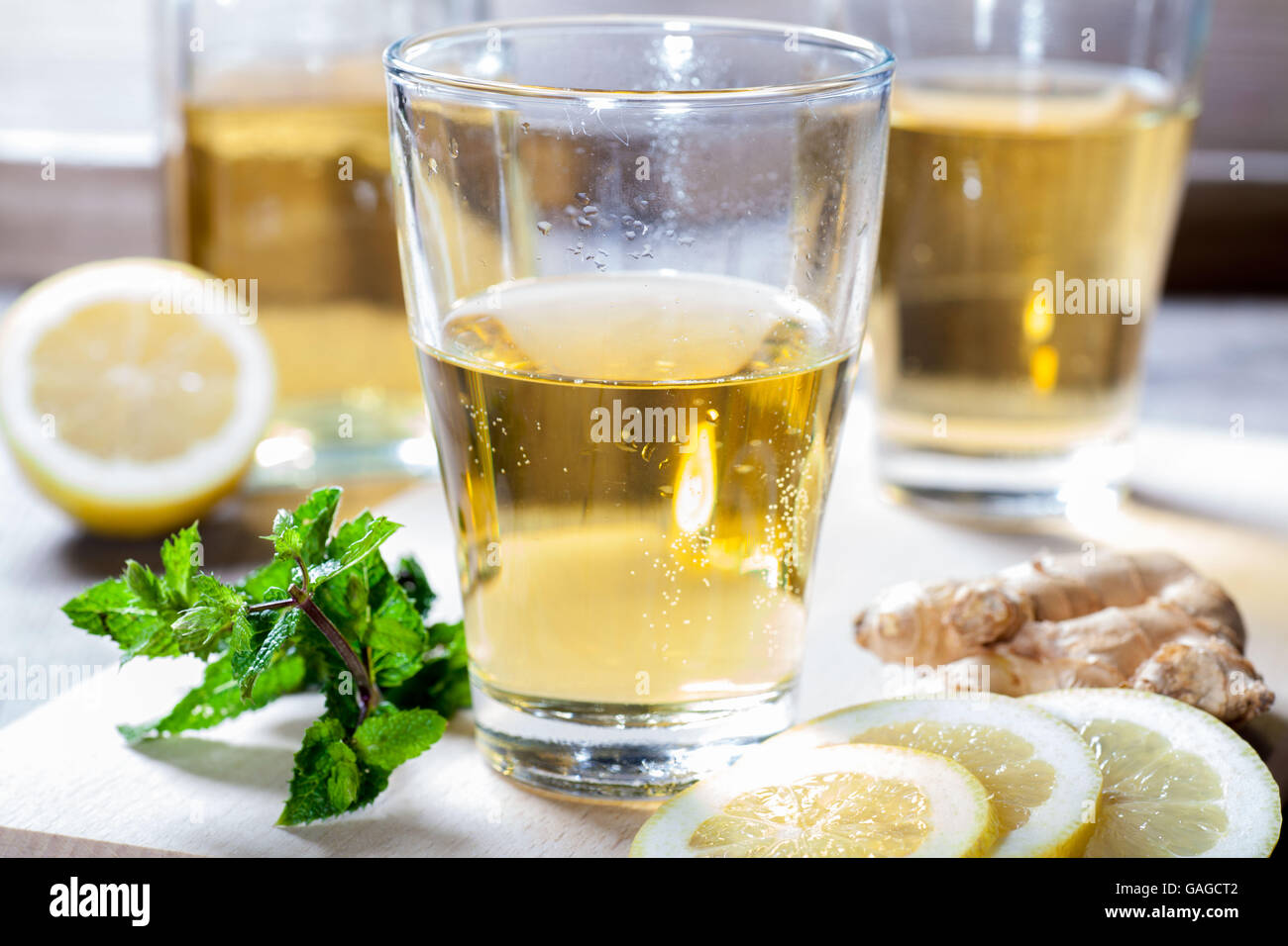 Ginger ales hi-res stock photography and images - Alamy