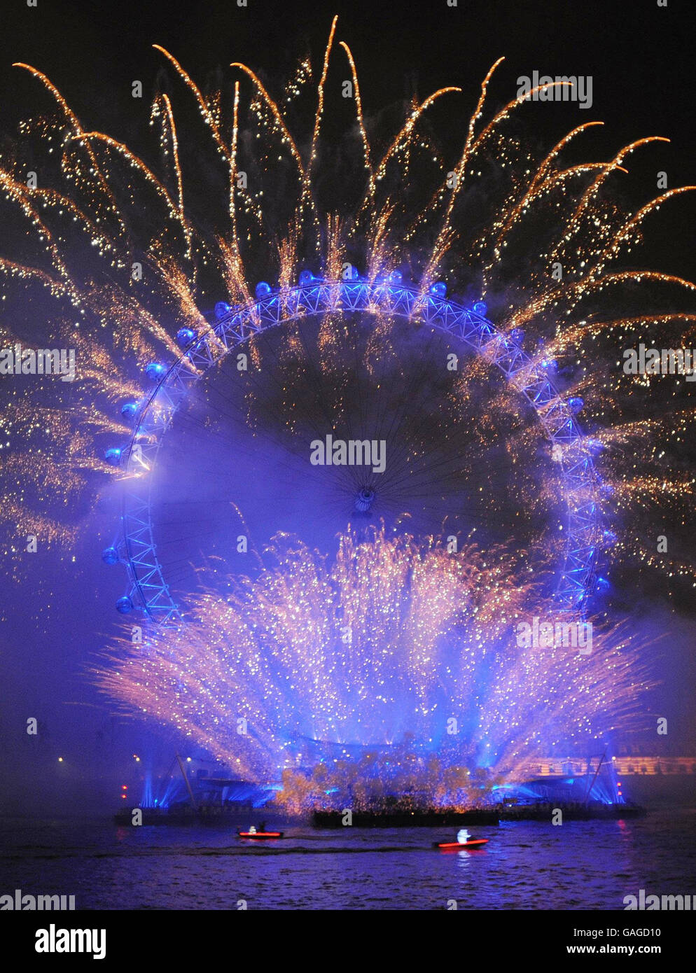 New Year celebrations - London Stock Photo - Alamy