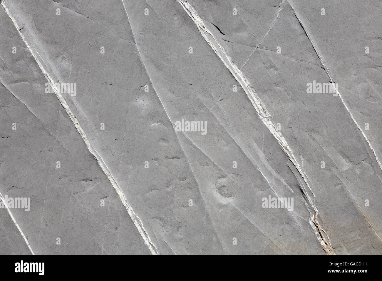 Black rock white lines hi-res stock photography and images - Alamy