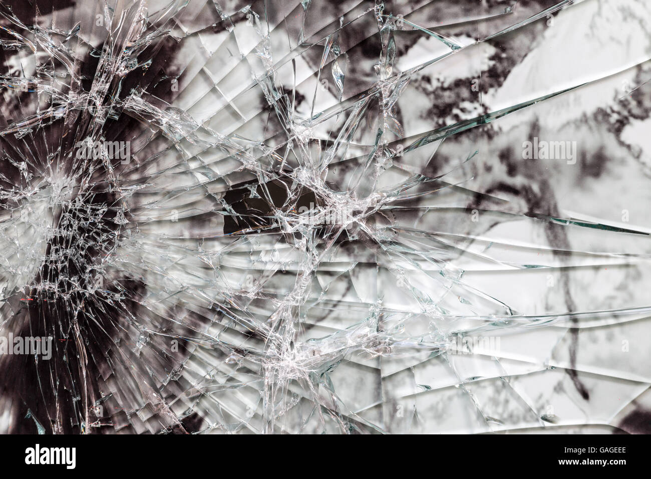 Broken glass texture hi-res stock photography and images - Alamy