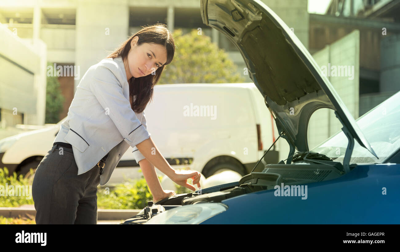 Car and transportation problems concept photo Stock Photo - Alamy