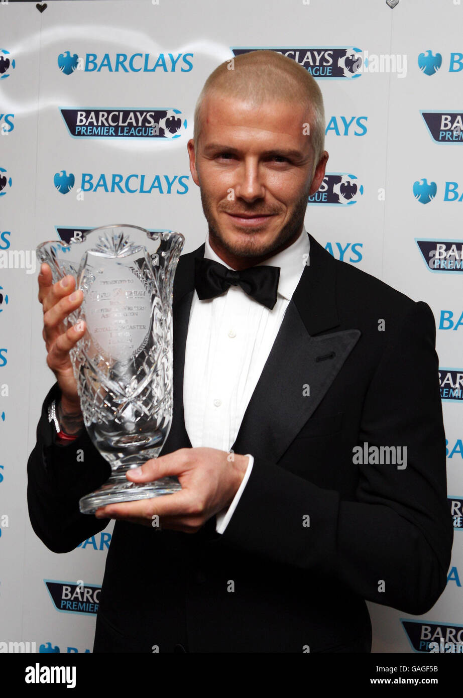 Football writers tribute award hi-res stock photography and images - Alamy