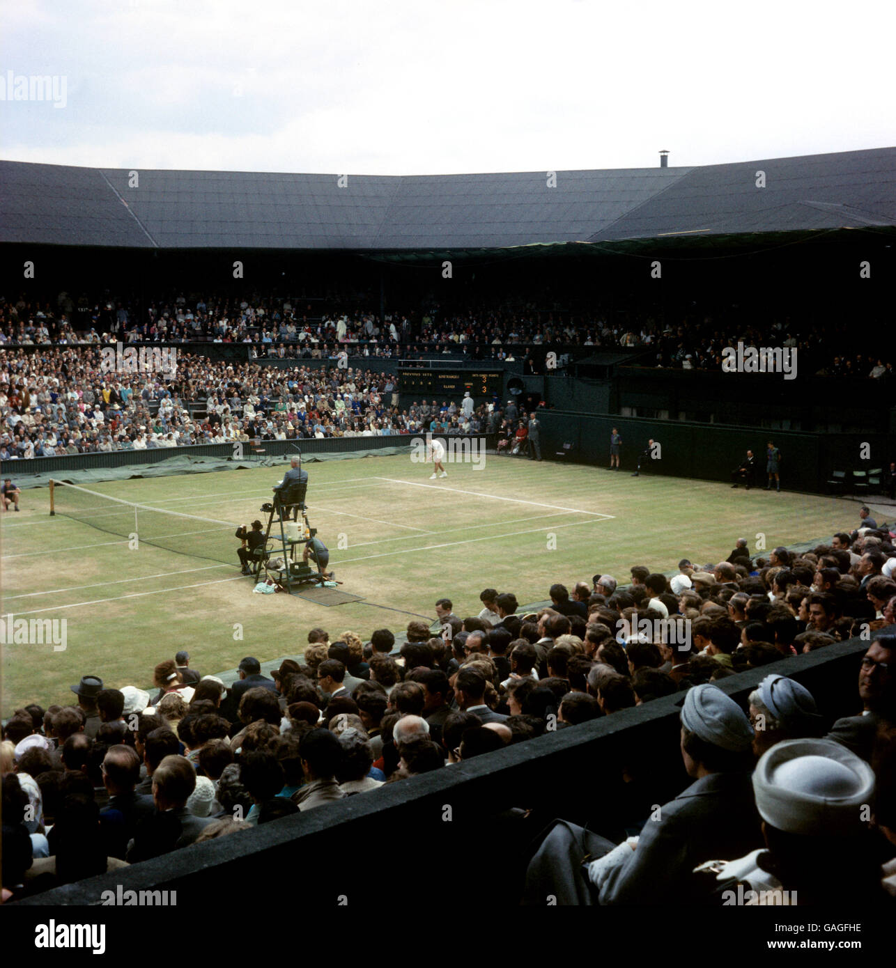 Wimbledon championships 1954 hi-res stock photography and images - Alamy