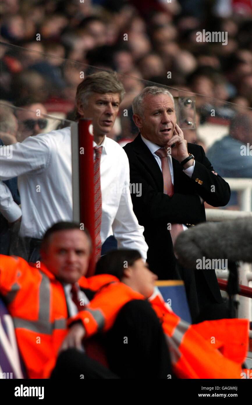 Peter reid sunderland manager hi-res stock photography and images - Alamy