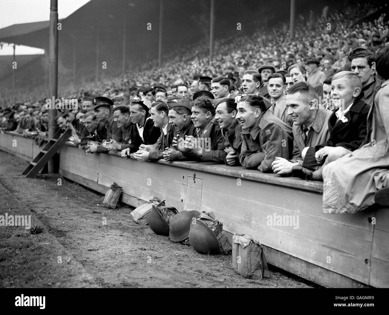 World War Two - UK & Commonwealth - The Home Front - Soccer - Wartime ...