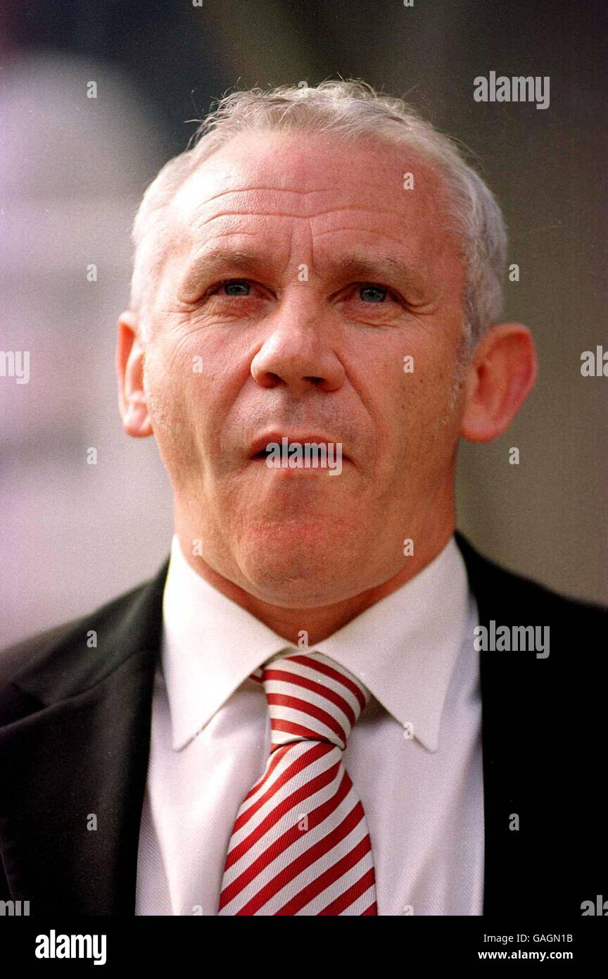 Sunderland manager Peter Reid thinks about his future with Sunderland ...