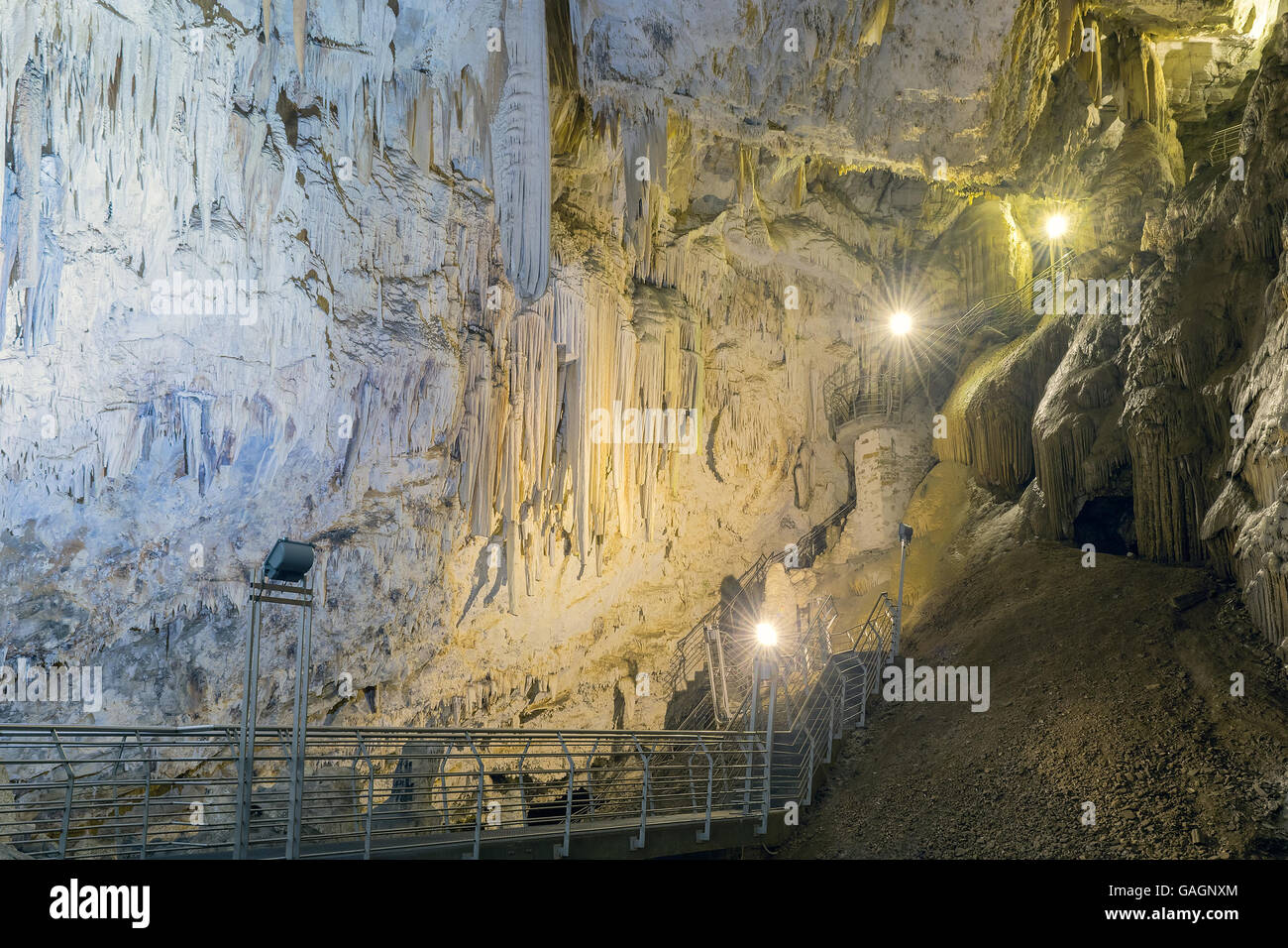 Stalagmites hi-res stock photography and images - Alamy