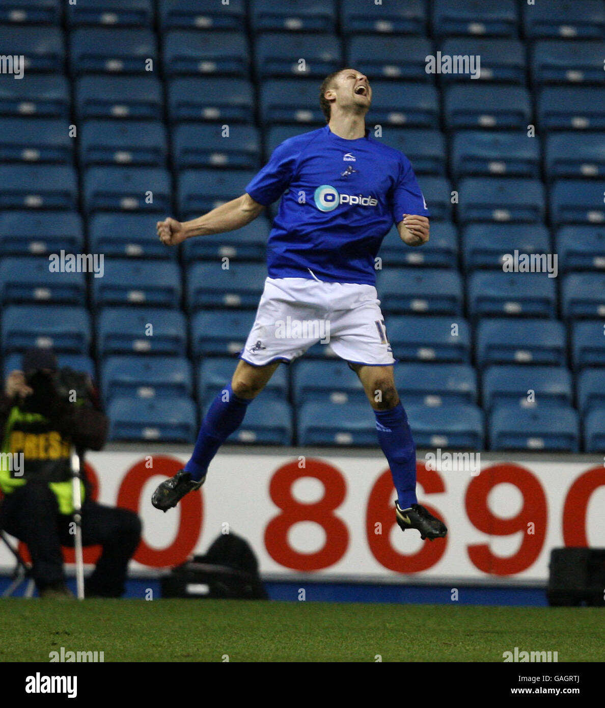 Millwalls ben may hi-res stock photography and images - Alamy