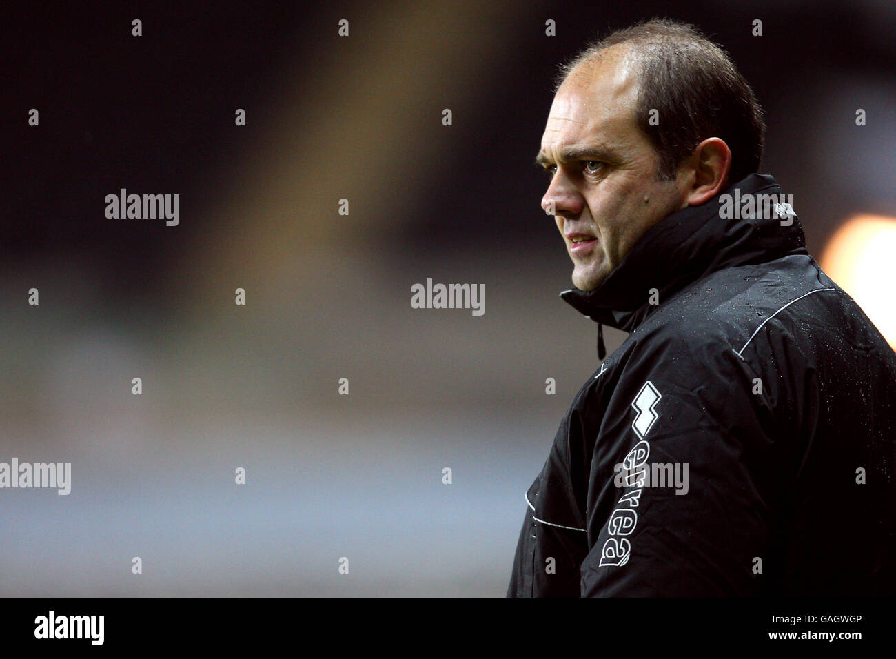 Soccer - Johnstone's Paint Trophy - Southern Section - Semi-Final ...