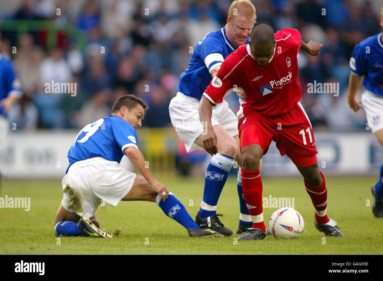 Millwall's Dennis Wise and Stuart Nethercott challenge Nottingham ...