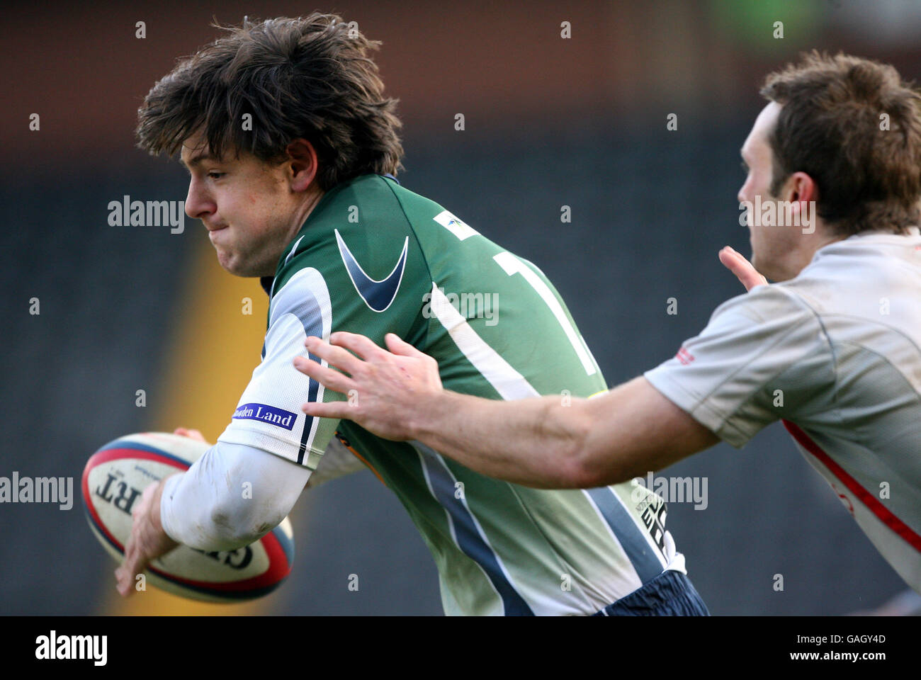 Nottinghams matt smith in action hi-res stock photography and images ...