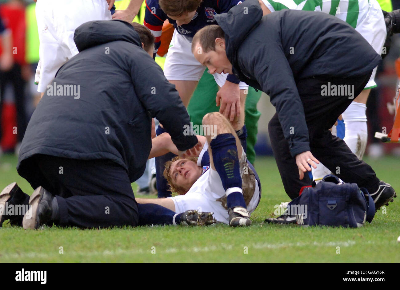 Football broken leg hi-res stock photography and images - Alamy