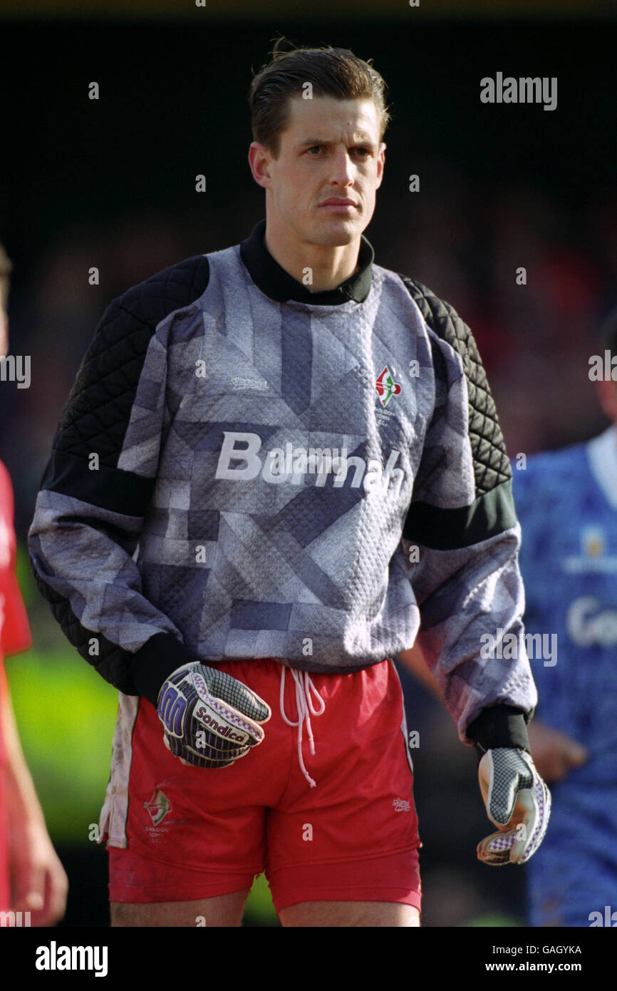 Soccer barclays league division one swindon town v portsmouth hi-res ...