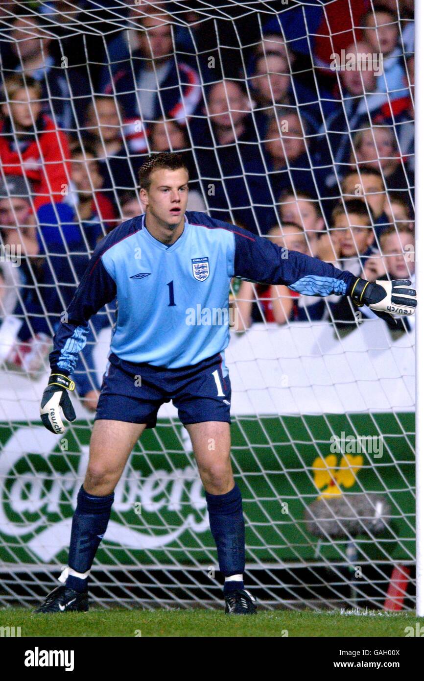 England goalkeeper luke steele hi-res stock photography and images - Alamy