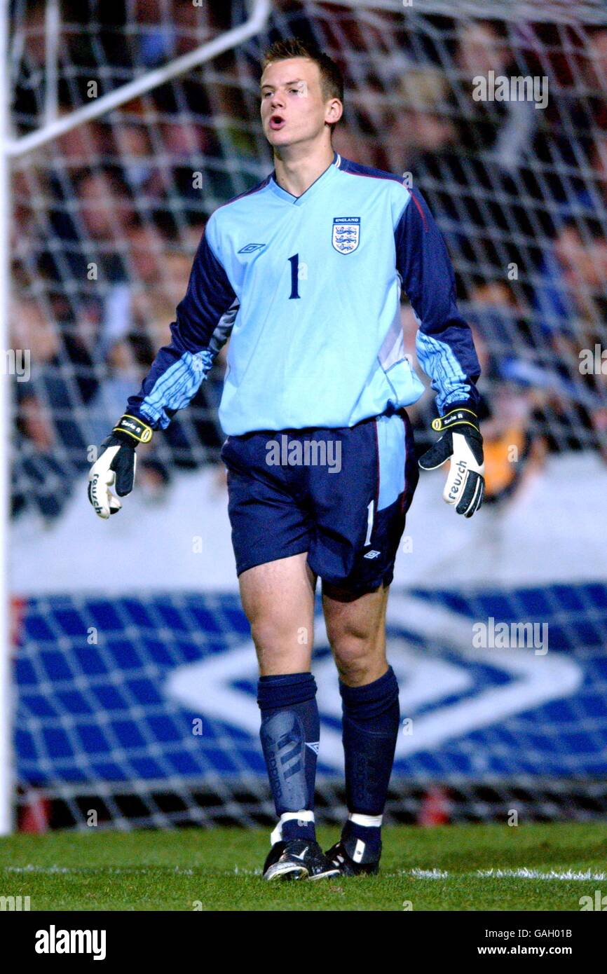 England goalkeeper luke steele hi-res stock photography and images - Alamy
