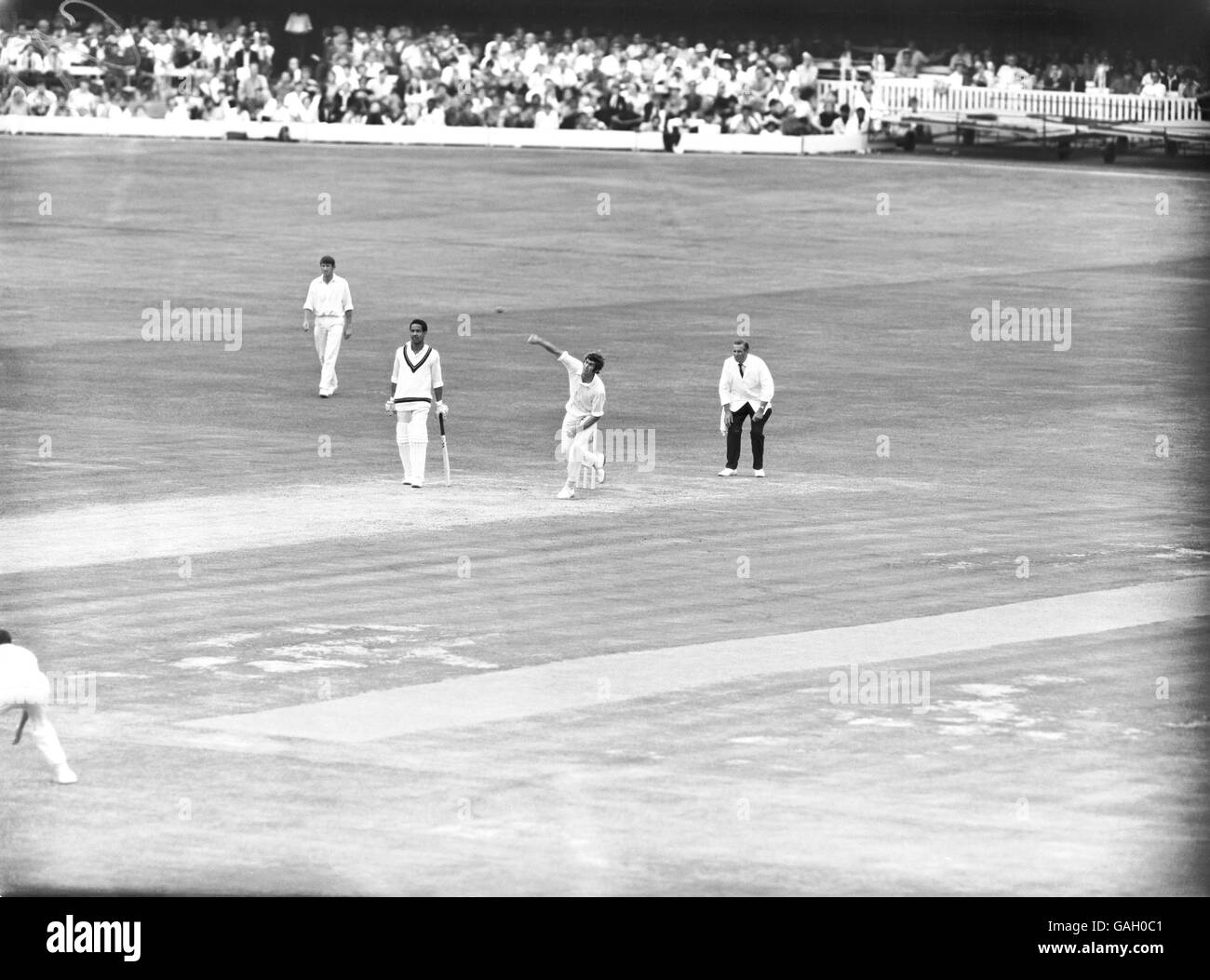 Alan ward in action for england hi-res stock photography and images - Alamy