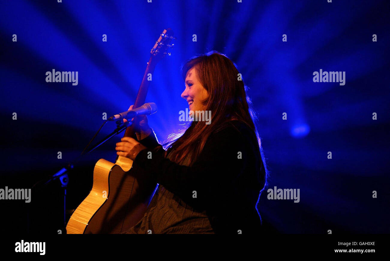 Adele Performing In Concert - London Stock Photo - Alamy