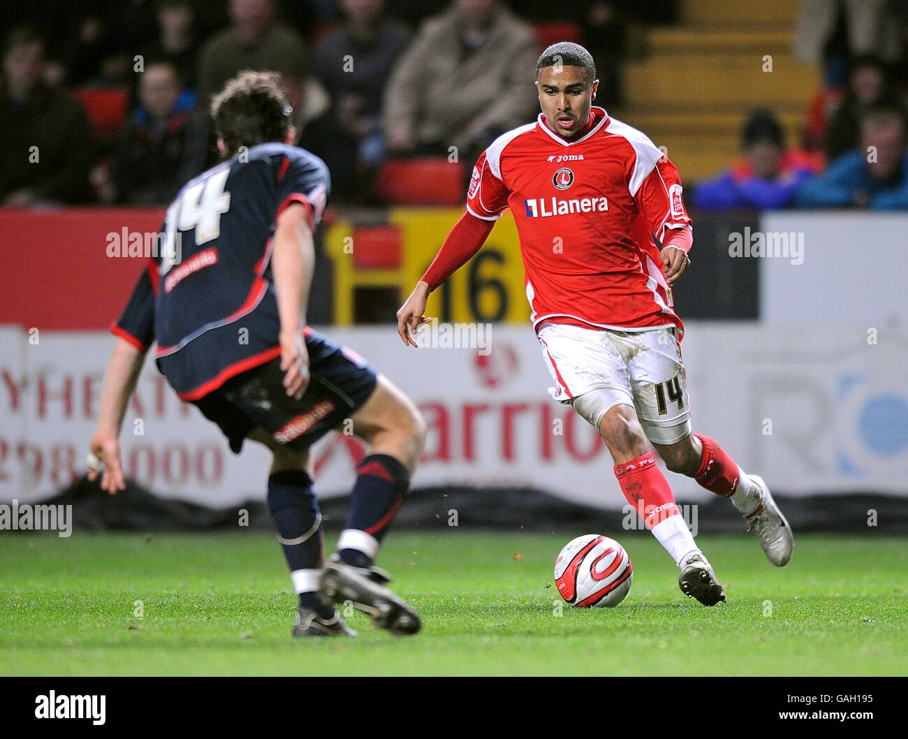 Danny thomas football hi-res stock photography and images - Alamy