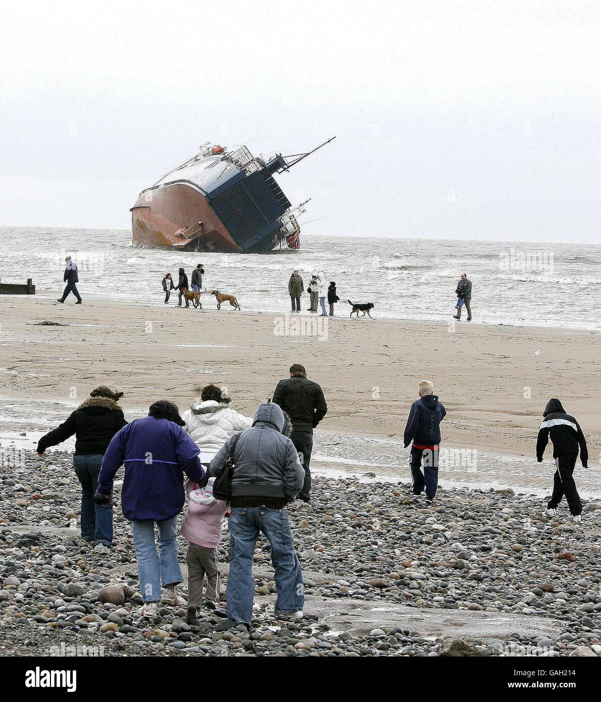 Riverdance ferry hi-res stock photography and images - Alamy