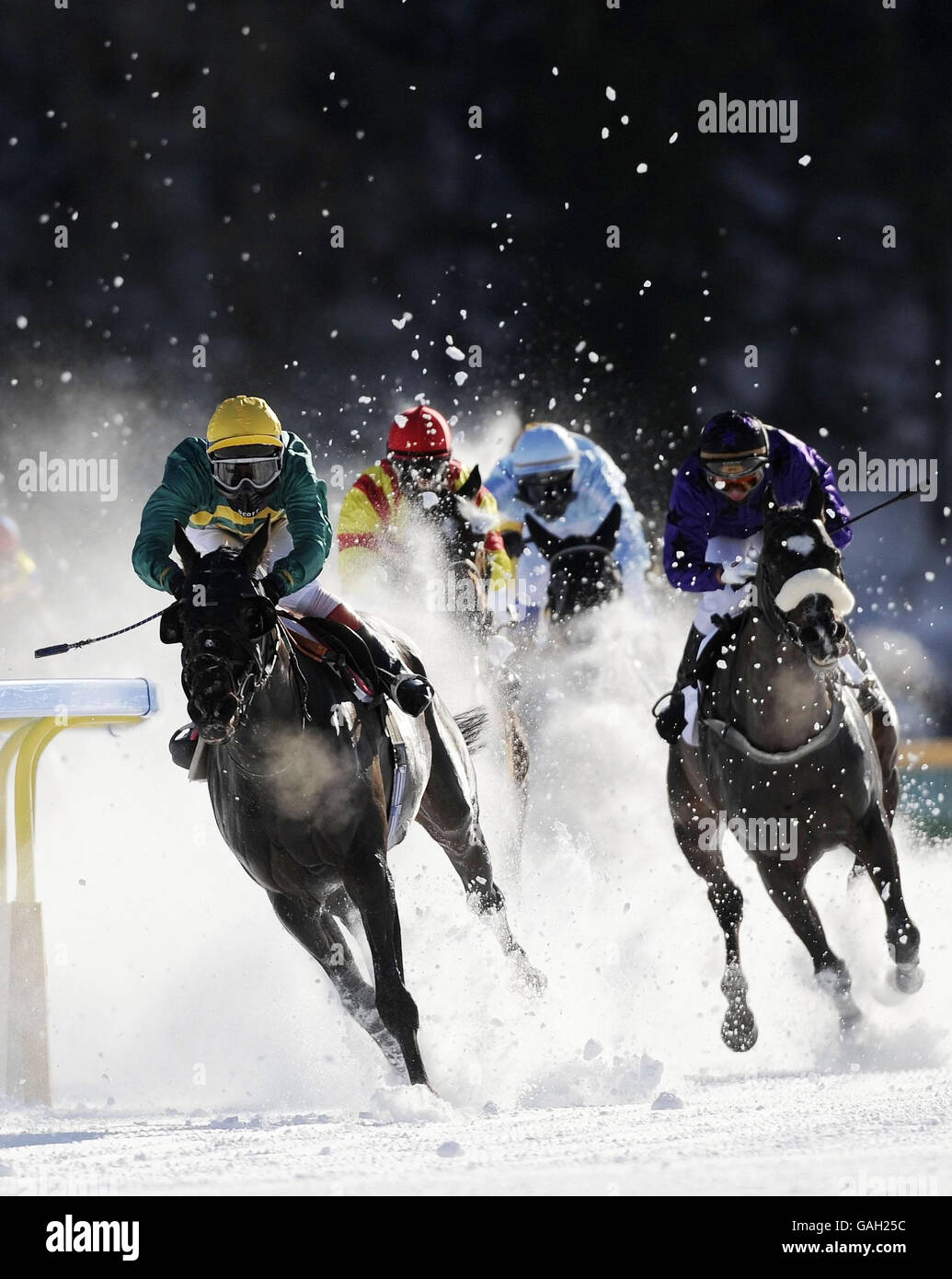 Switzerland horse racing hi-res stock photography and images - Alamy