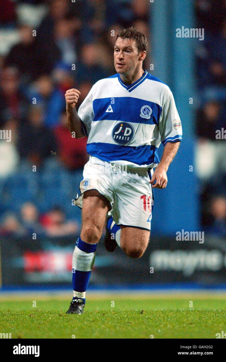 Queens park rangers kevin gallen hi-res stock photography and images ...
