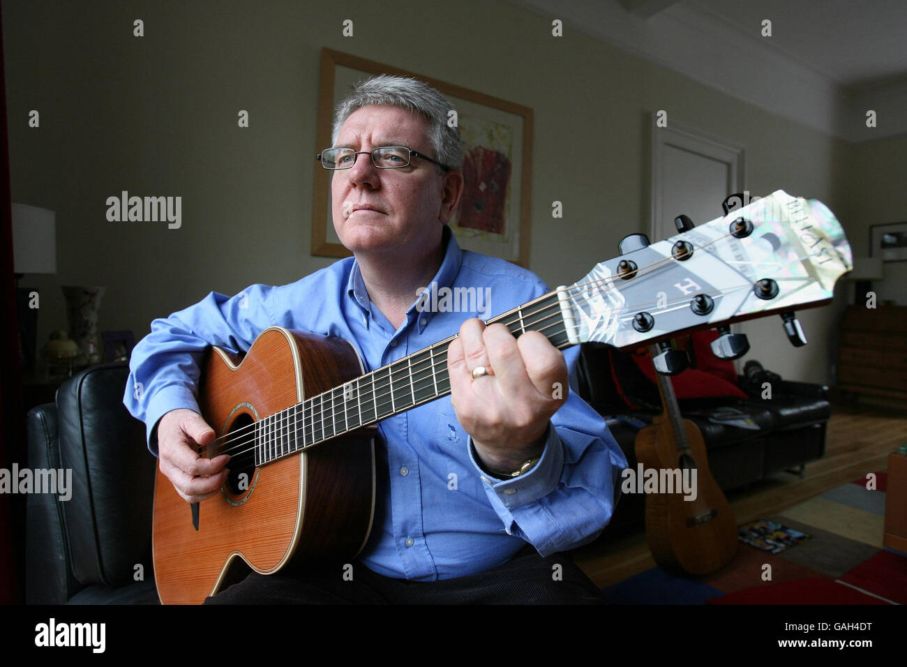 With the special titanic guitar hi-res stock photography and images - Alamy
