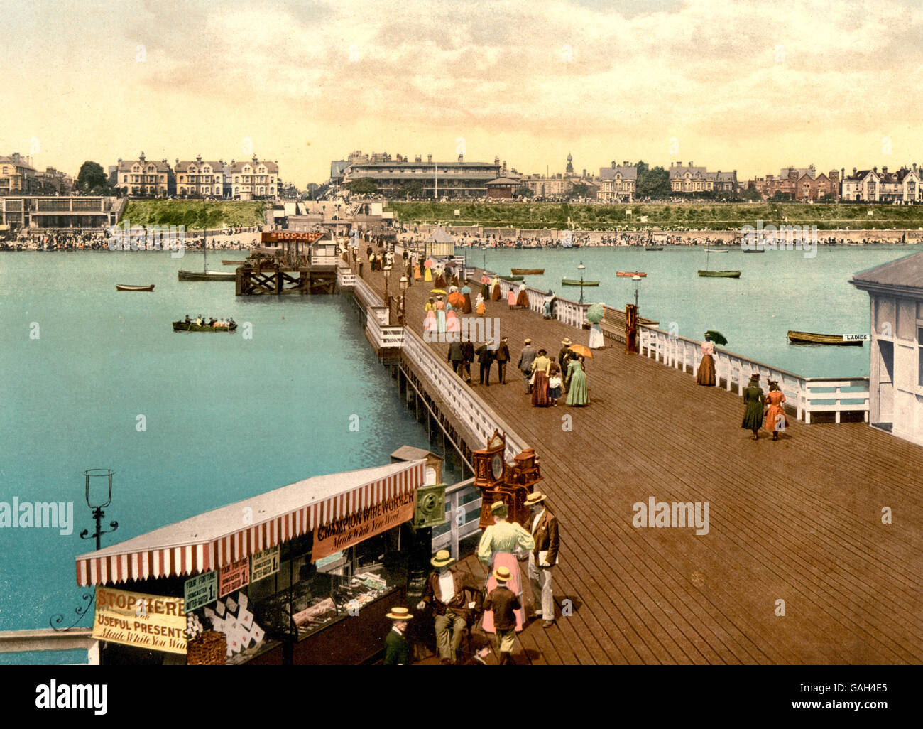 From pier hi-res stock photography and images - Alamy