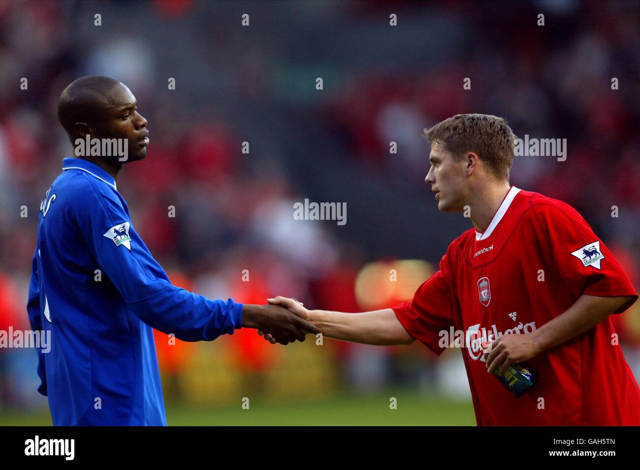 Emp09 gallas owen liver v chel football hi-res stock photography and ...