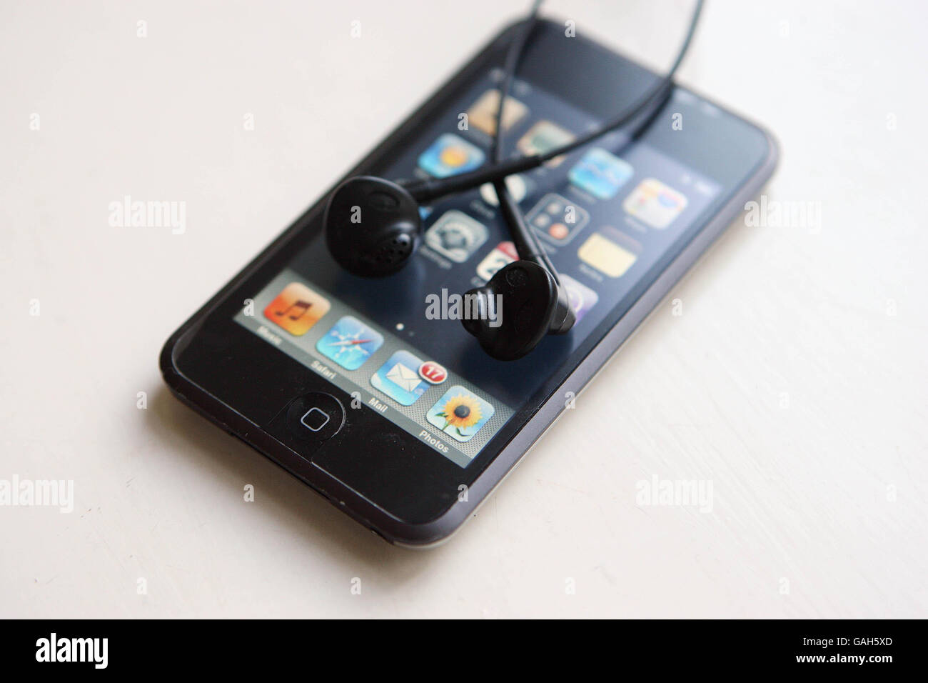The hearing of teenagers could be jeopardized by the surging popularity ...