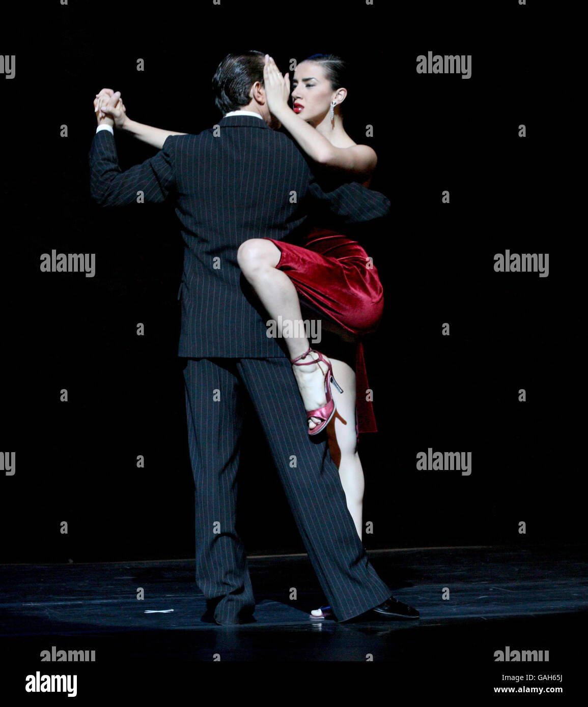 Tango por dos photocall hi-res stock photography and images - Alamy