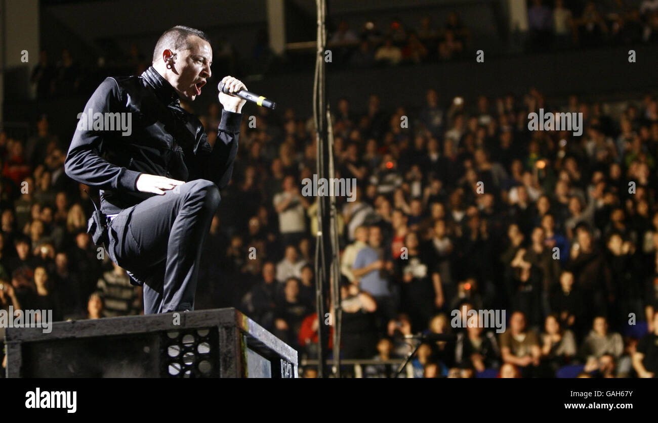 Linkin Park in concert - London. Rock band Linkin Park performing at ...