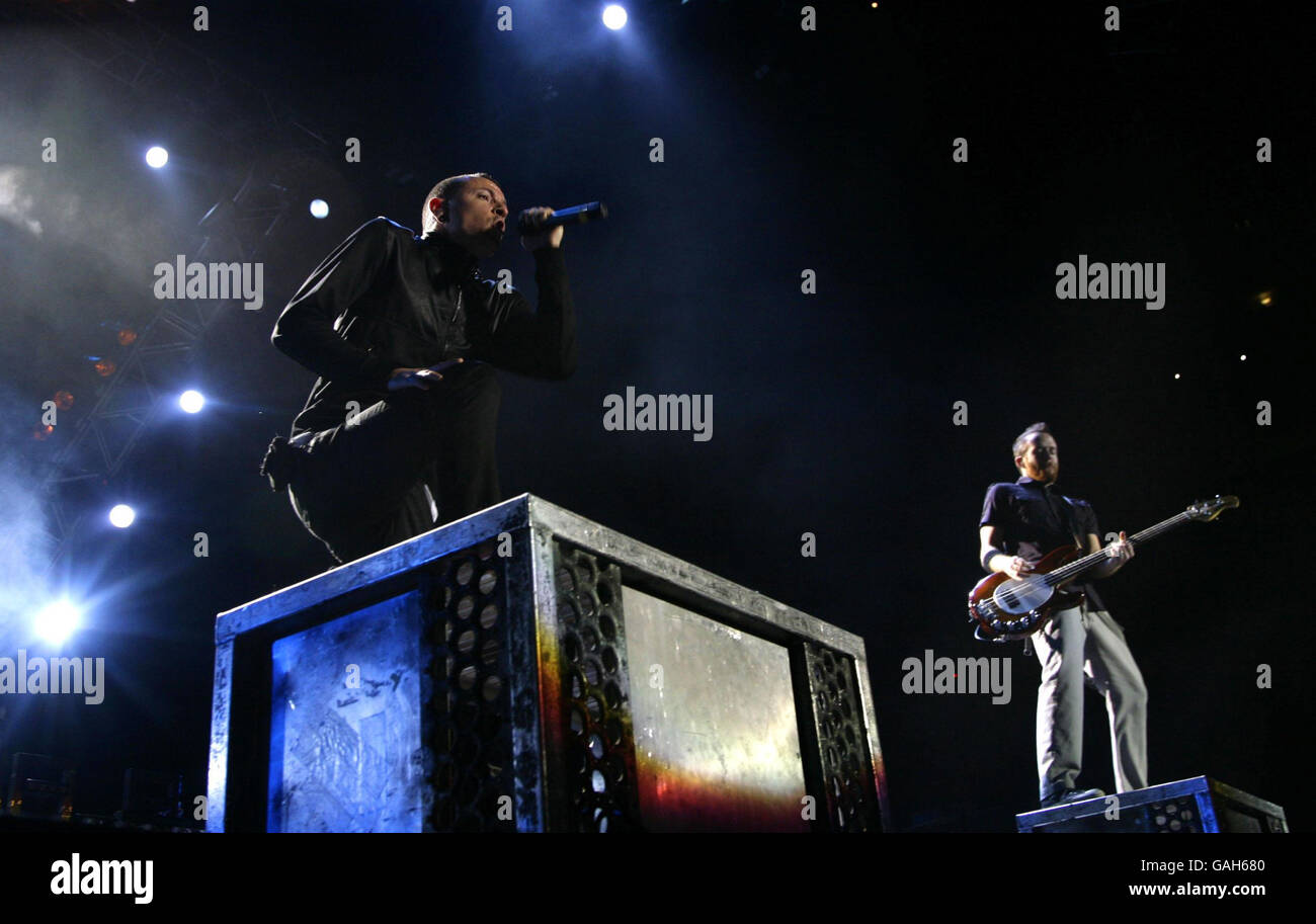 Linkin park concert hi-res stock photography and images - Alamy
