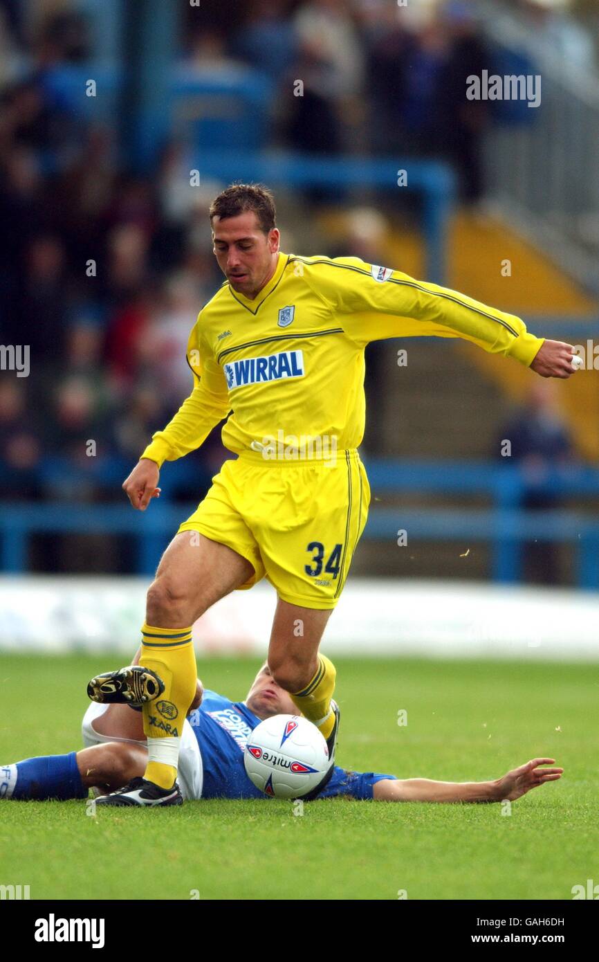 Gary jones tranmere hi-res stock photography and images - Alamy