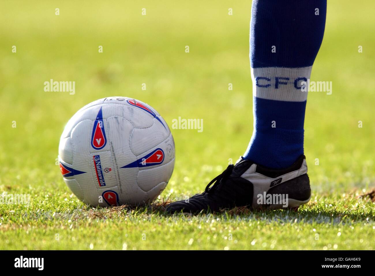 Generic soccer player hi-res stock photography and images - Alamy