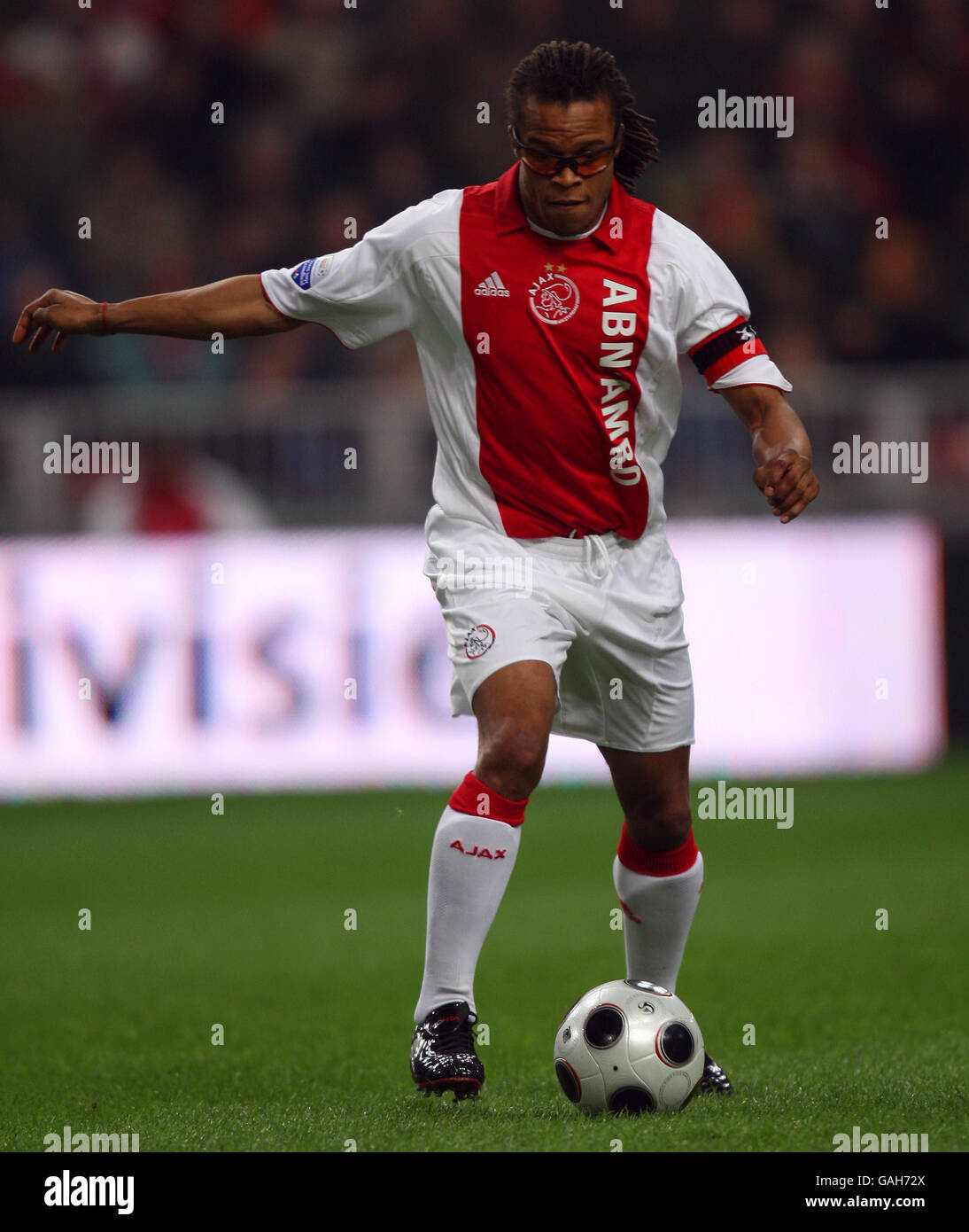 Edgar davids ajax hi-res stock photography and images - Alamy