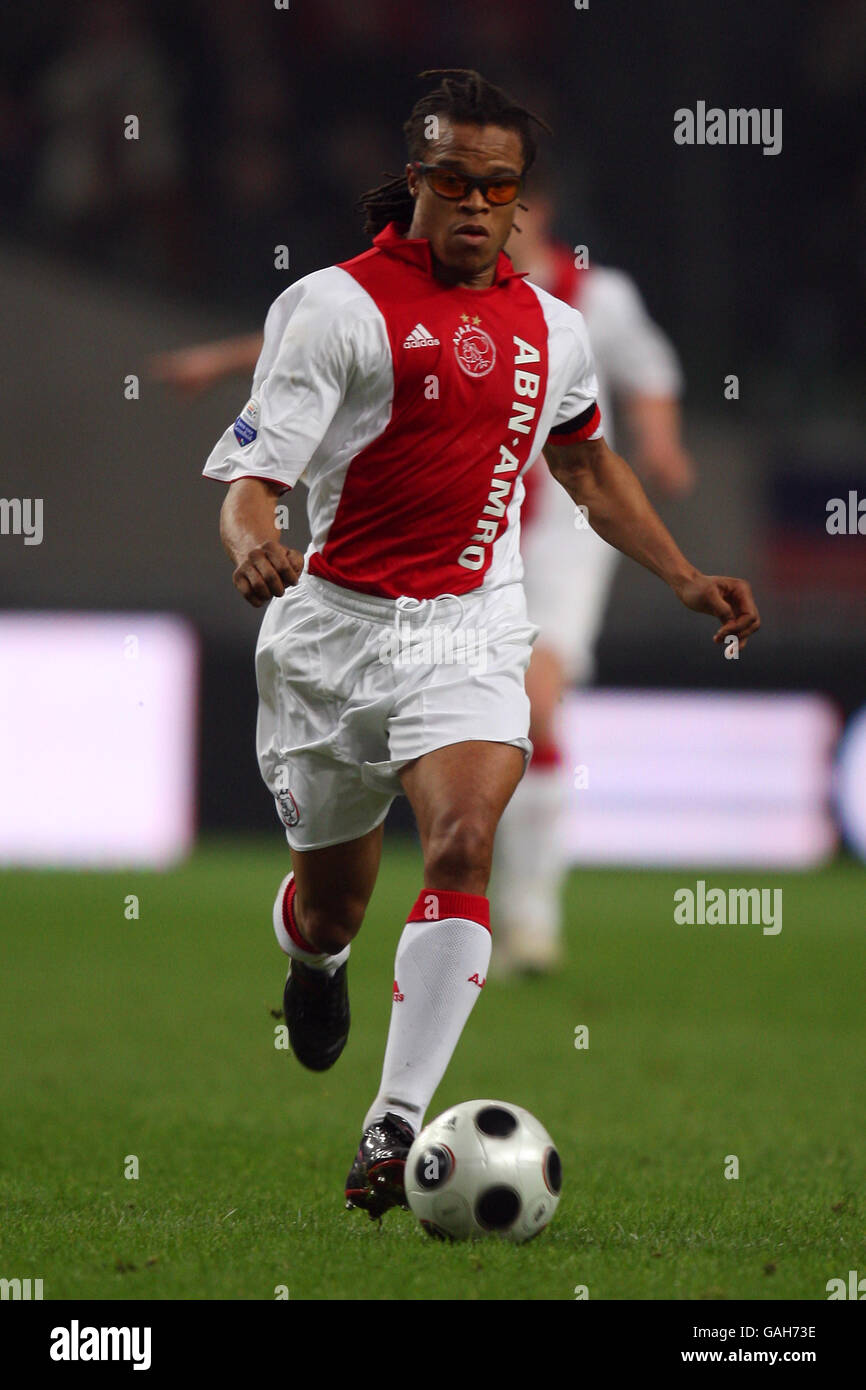 Edgar davids ajax hi-res stock photography and images - Alamy
