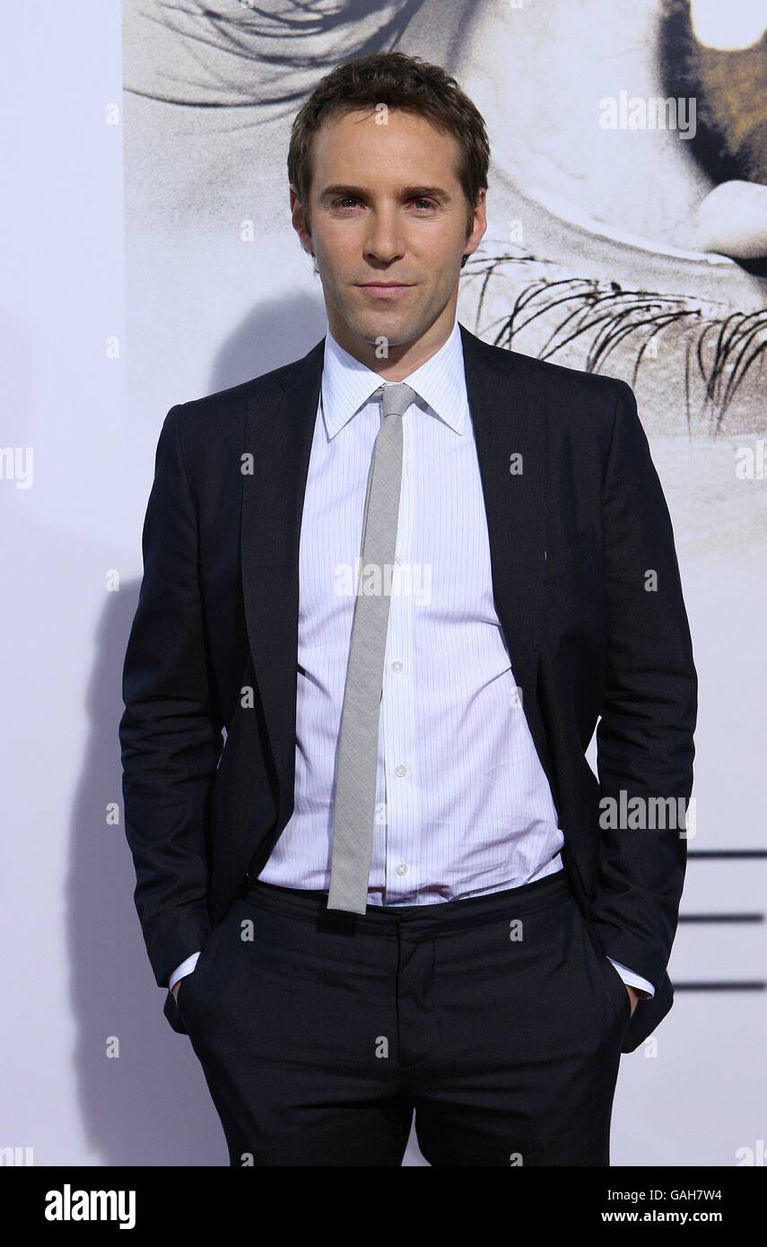 Alessandro Nivola arrives at the premiere of The Eye at the Pacific ...