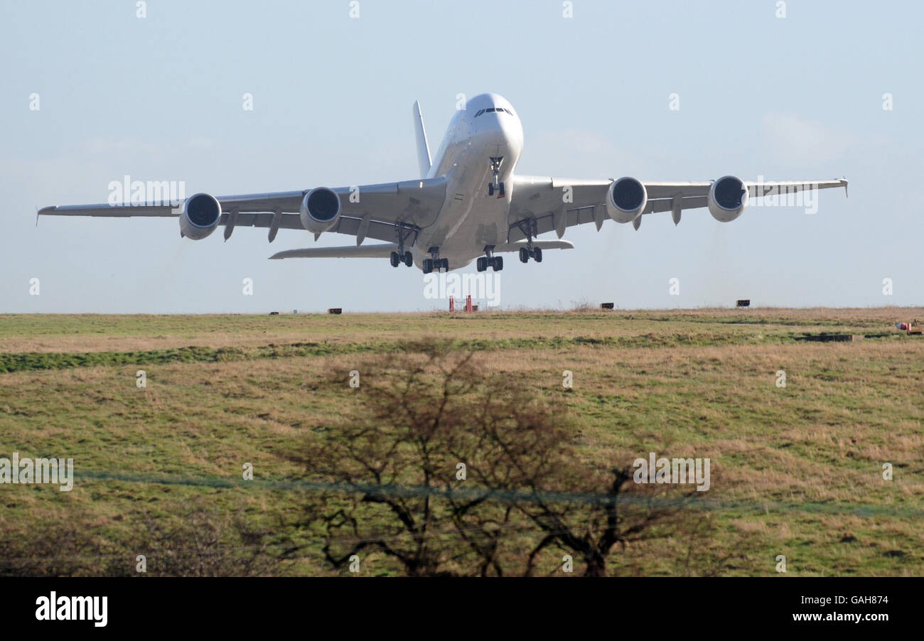 Airbus green fuel test flight. An Airbus A380 takes off on its first ...