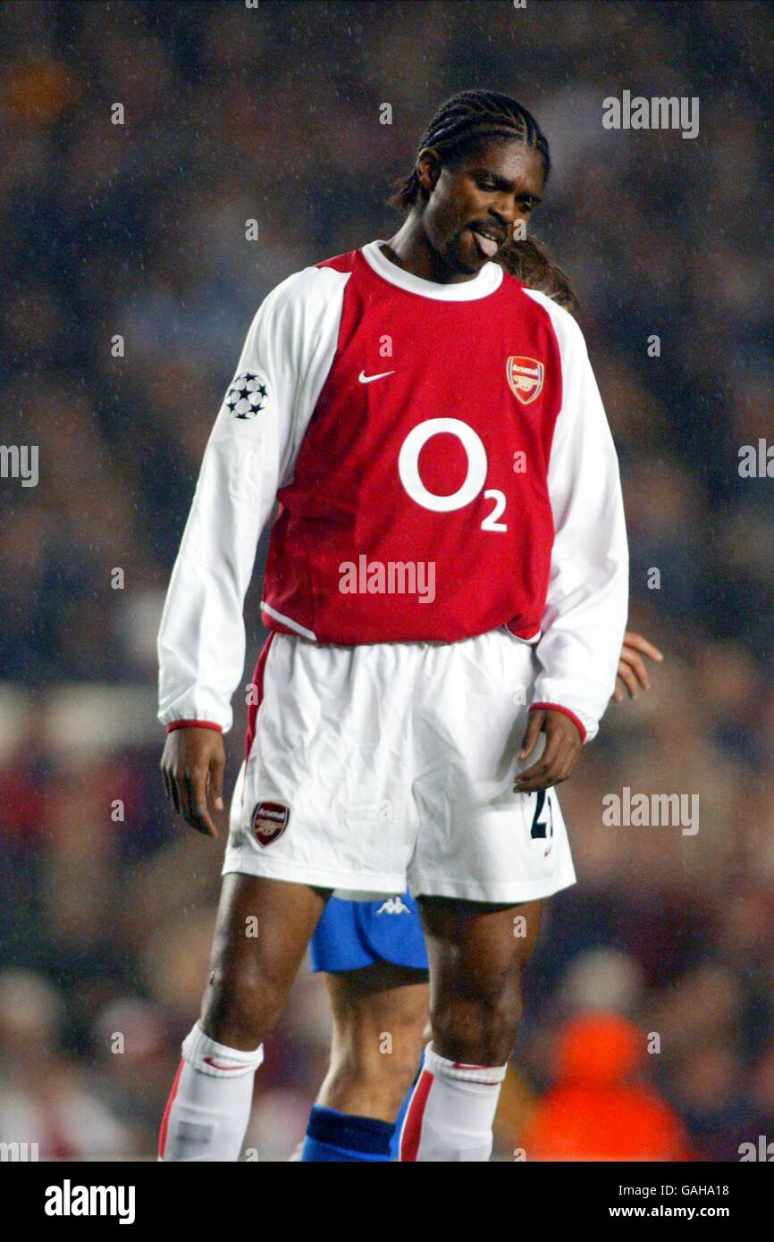 Nwankwo kanu arsenal hi-res stock photography and images - Alamy