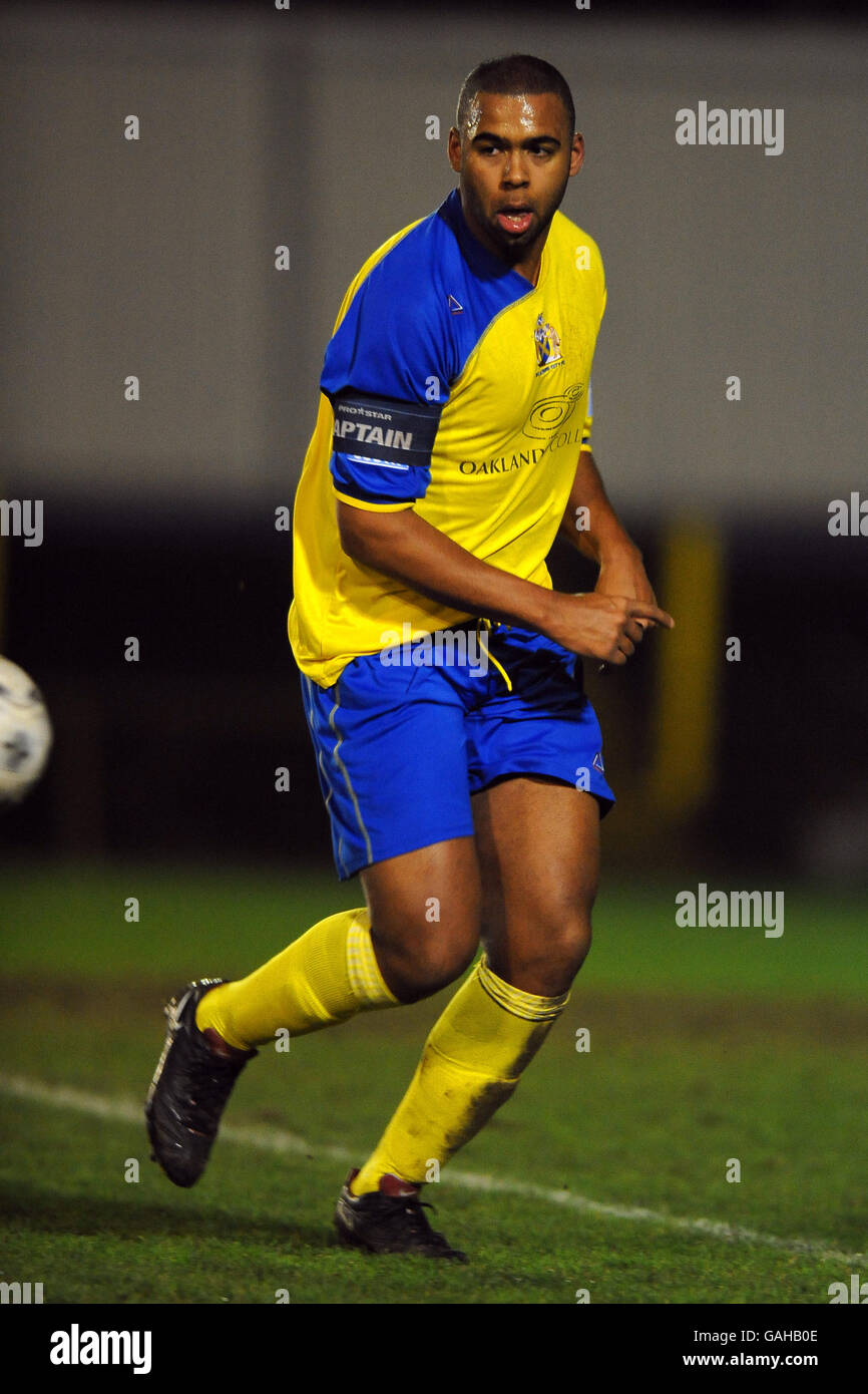Soccer - Setanta Shield - Southern Section - Fifth Round - St Albans ...